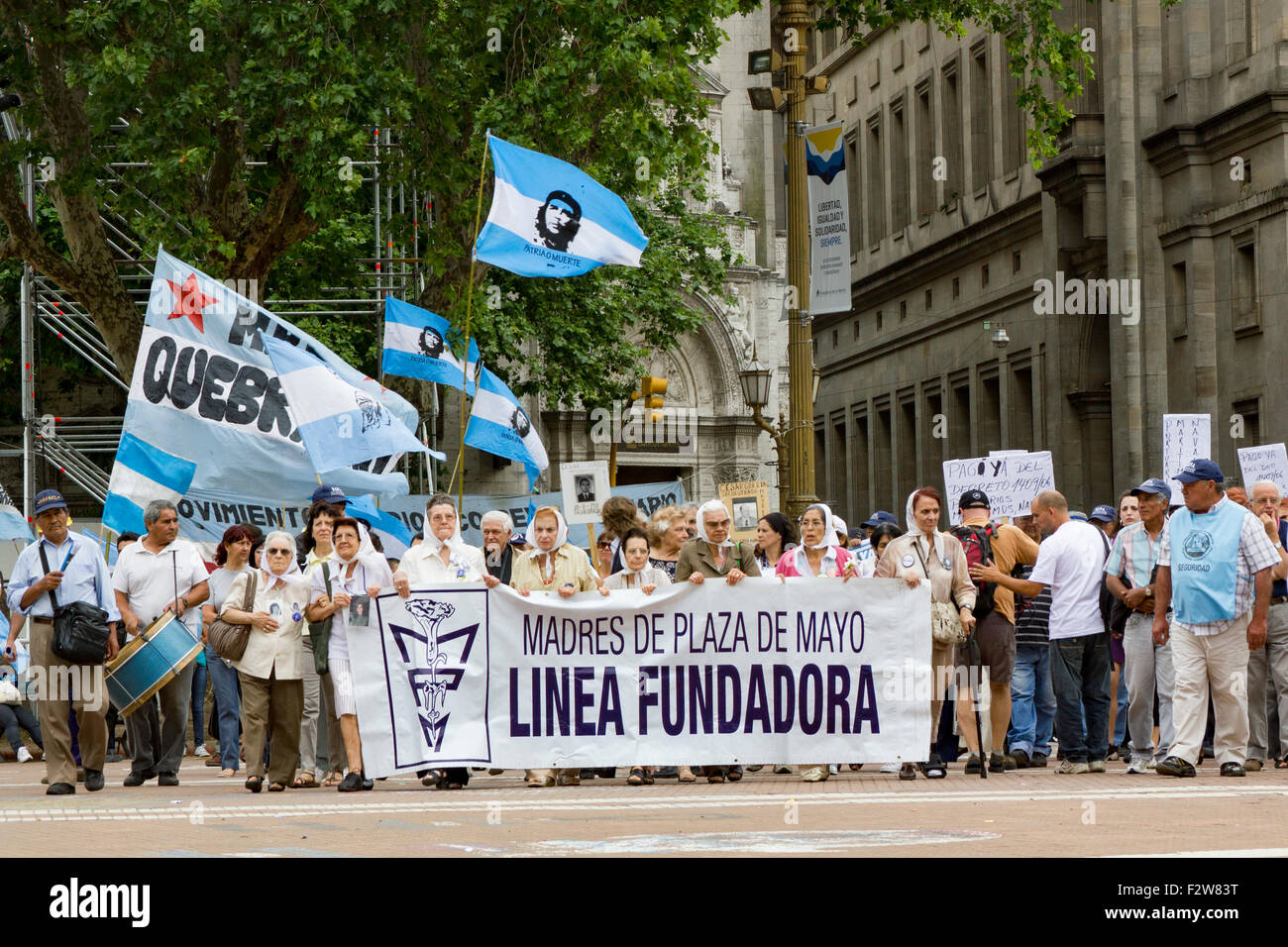 Madres Plaza De Mayo
