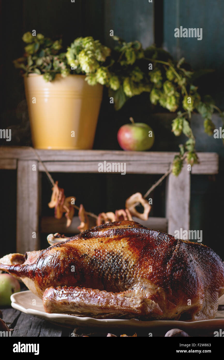 Roast goose with apples Stock Photo - Alamy