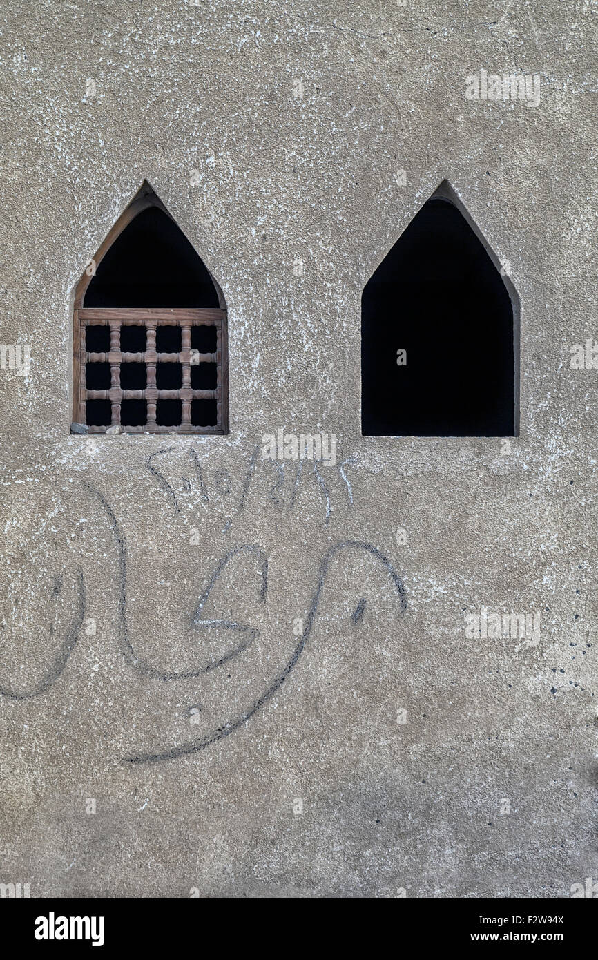 Mosque window wall hi-res stock photography and images - Alamy