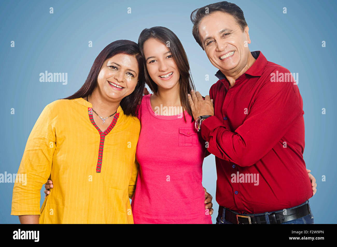 Portrait family parents teenagers hi-res stock photography and images ...