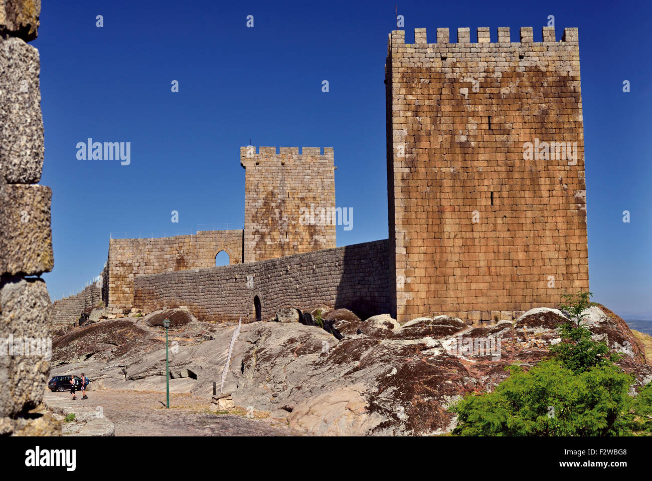 Portugal: Medieval castle of the historic village Linhares da Beira ...