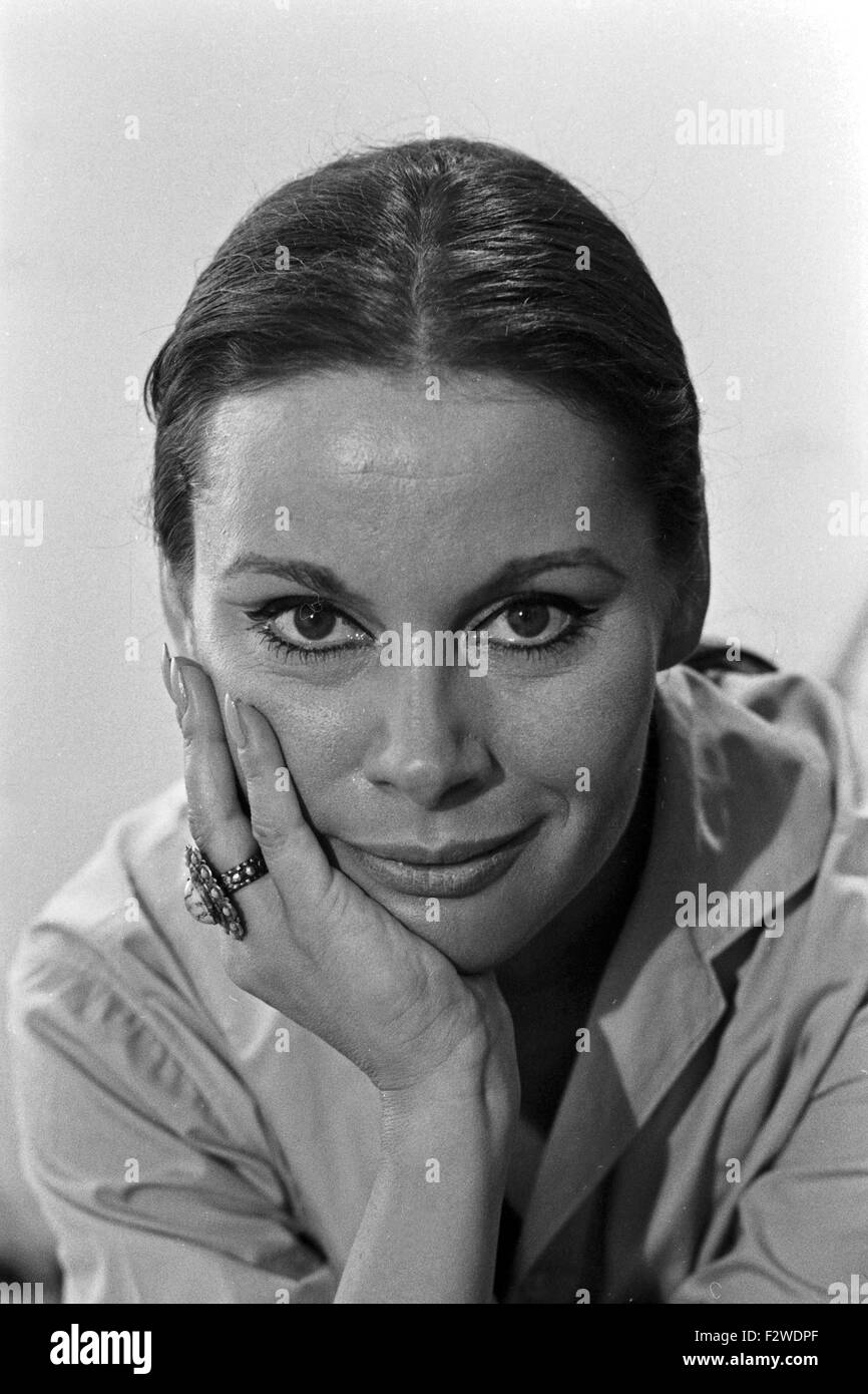 Deutsche Schauspielerin Evelyn Gressmann, Deutschland 1960er Jahre ...