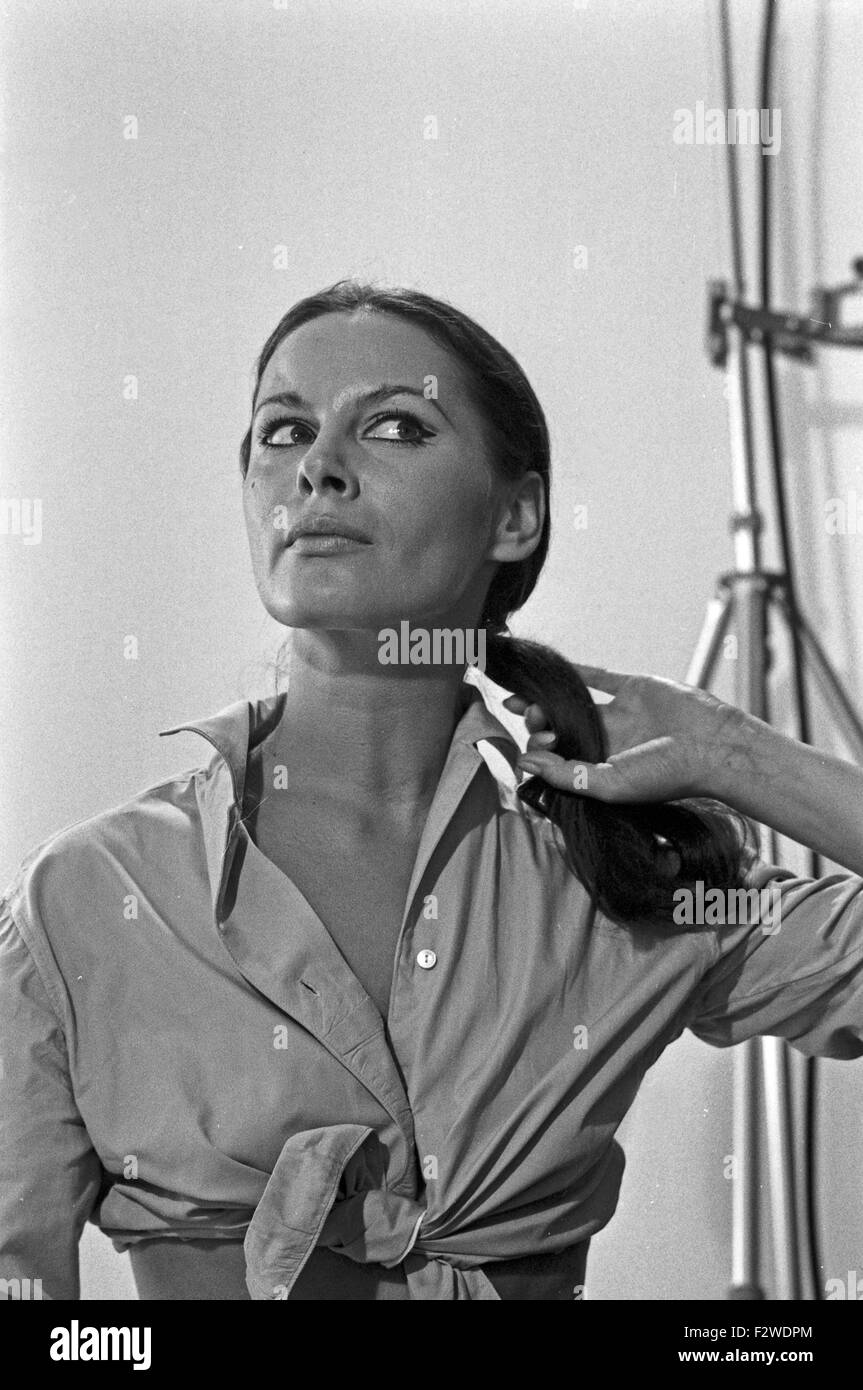 Deutsche Schauspielerin Evelyn Gressmann, Deutschland 1960er Jahre ...