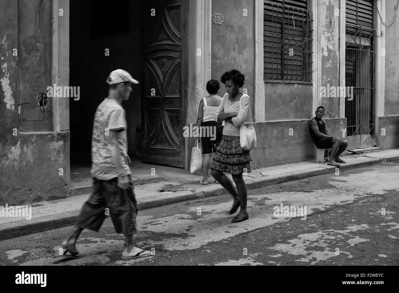 Typical Inner City Road High Resolution Stock Photography and Images ...