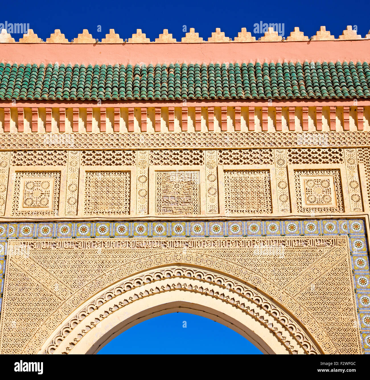 morocco arch in africa old construction in the blue sky Stock Photo - Alamy