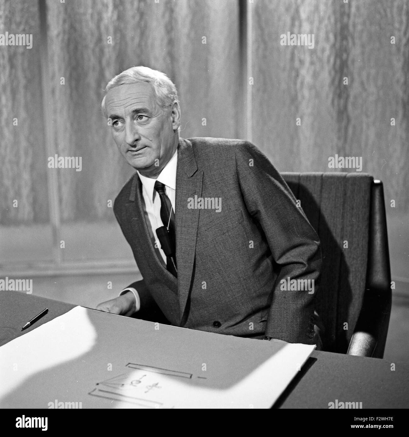 Deutscher Physiker, Raumfahrtmediziner, Schriftsteller und ...