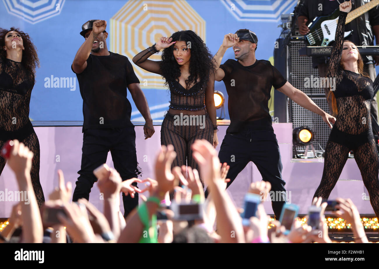 Good Morning America Summer Concert Series 2015 - Nicki Minaj Featuring ...