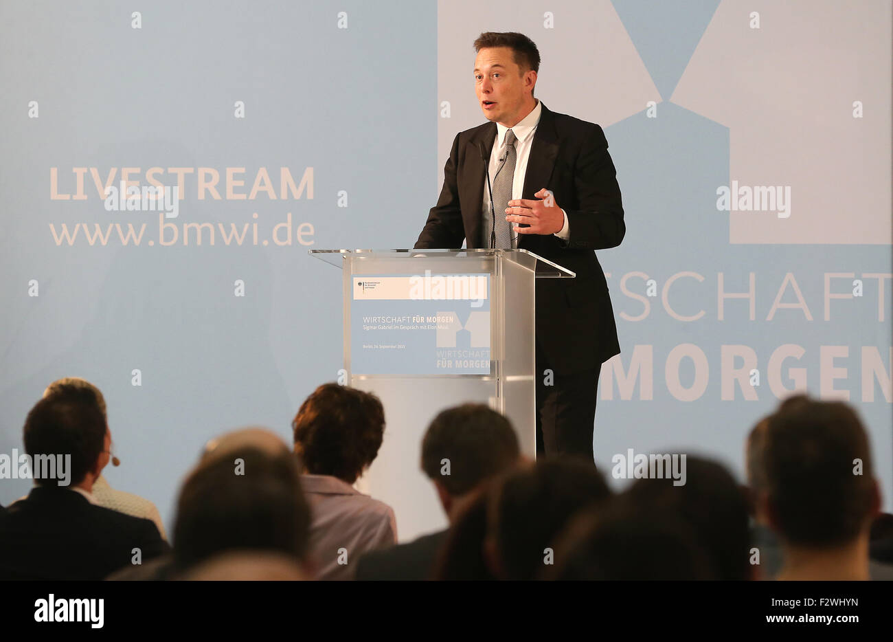 Elon musk boss hi-res stock photography and images - Alamy