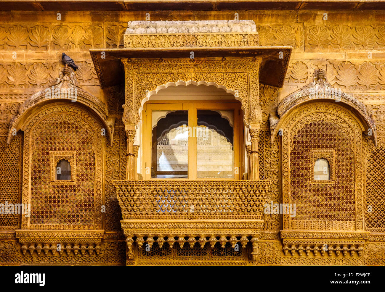 Architecture India Balcony Stock Photos & Architecture India Balcony ...