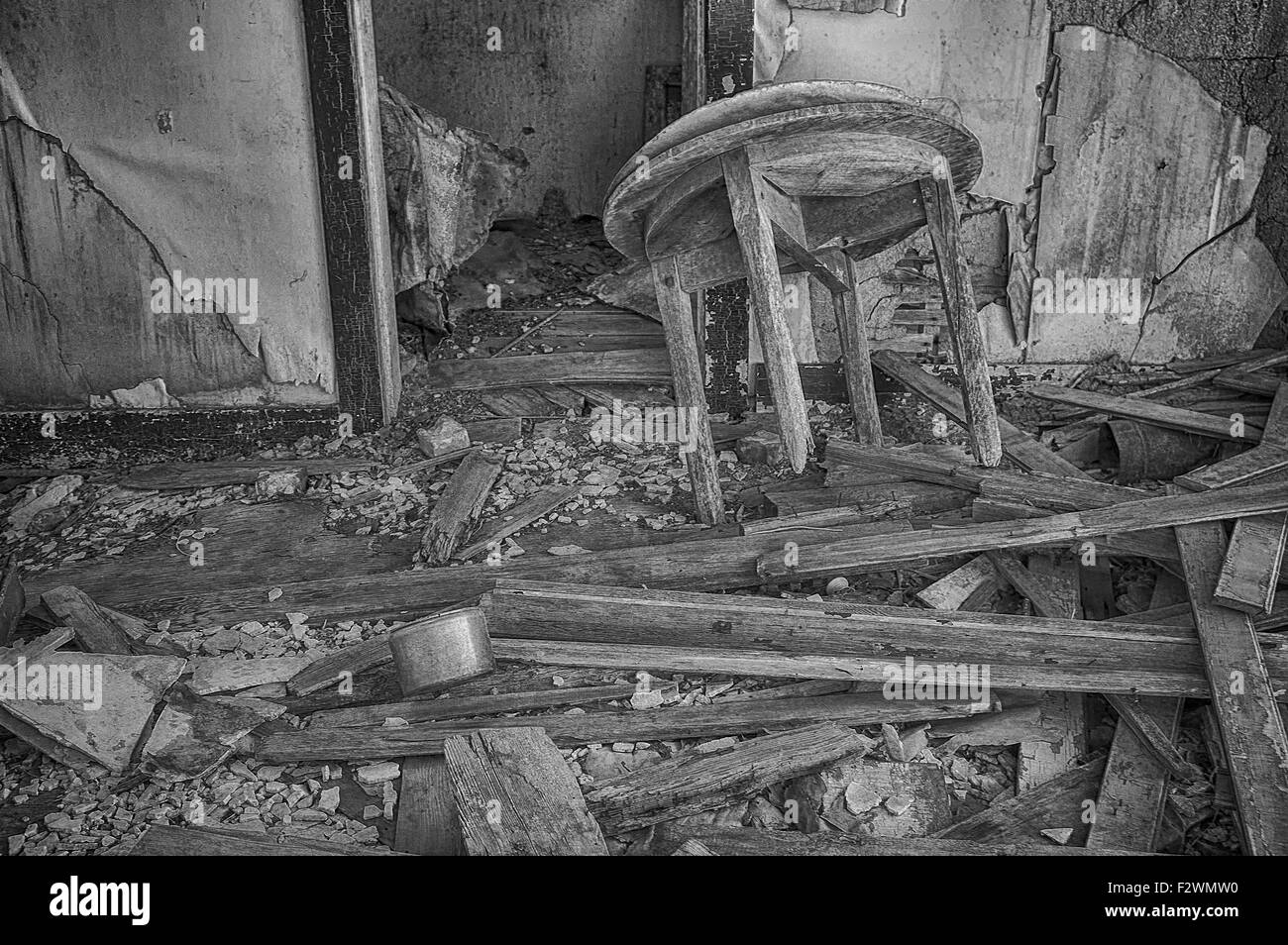 Old film cameras hi-res stock photography and images - Alamy