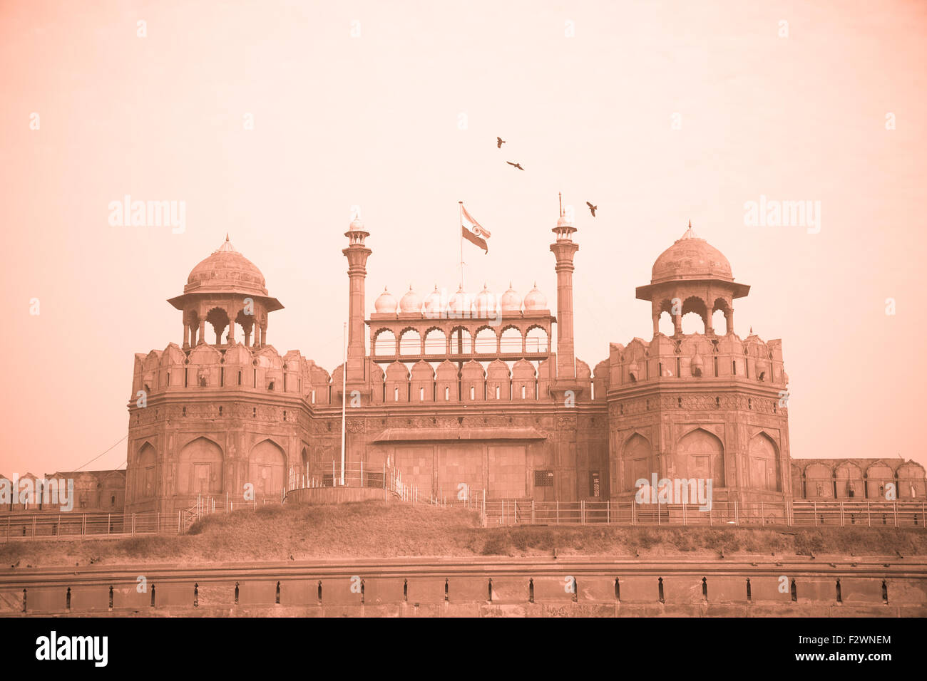 Delhi red fort entrance gate hi-res stock photography and images - Alamy
