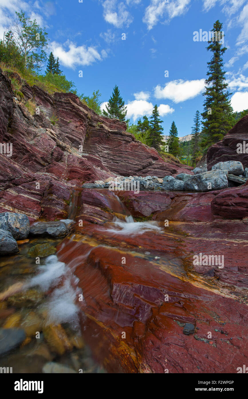 Argillite sedimentary mineral layers in Lost Horse Creek, Red Rock ...