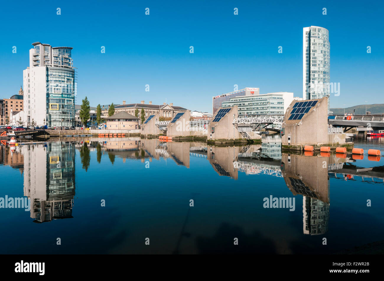 Belfast skyline hi-res stock photography and images - Alamy