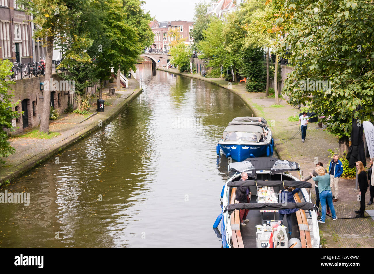 Utrecht canal hi-res stock photography and images - Alamy