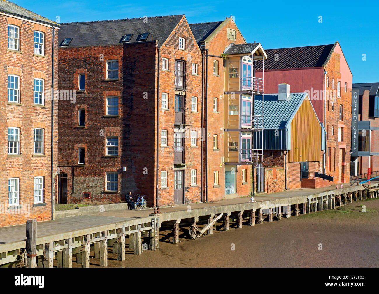Hull and east riding museum hi-res stock photography and images - Alamy