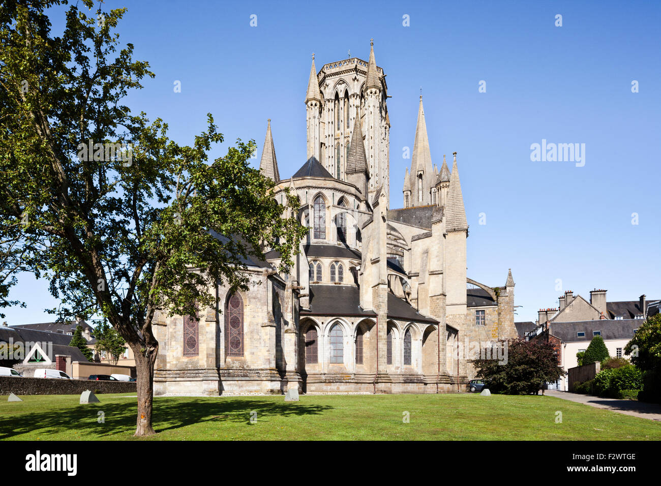 Cathedrale notre dame hi-res stock photography and images - Alamy