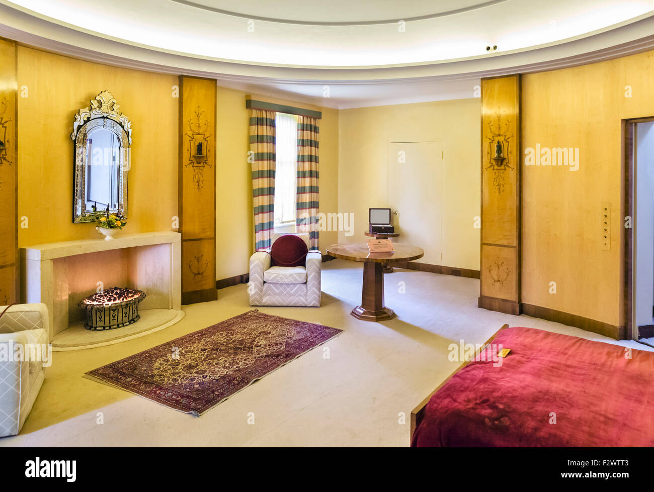 Virginia's bedroom at Eltham Palace, the former home of Stephen and ...
