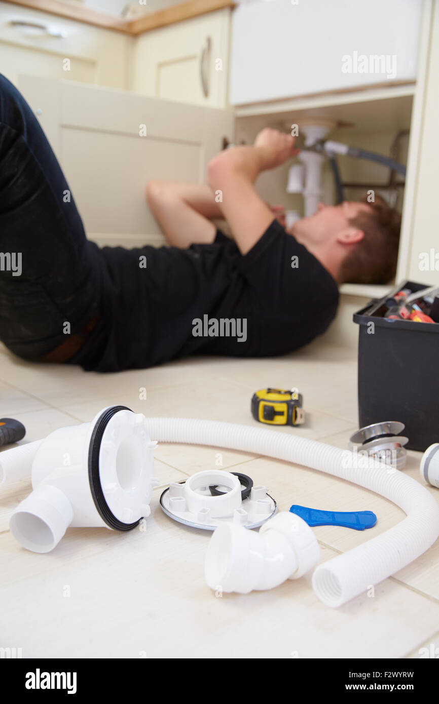 Three vertical parts hi-res stock photography and images - Alamy