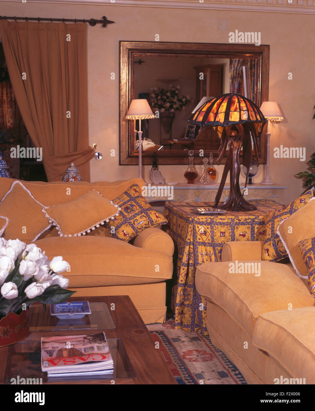 Patterned cushions in yellow hi-res stock photography and images - Alamy