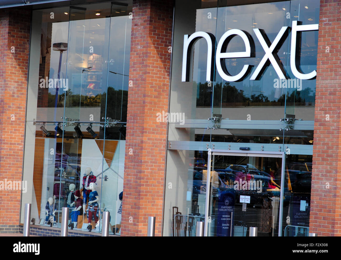 Next retail store Stock Photo - Alamy
