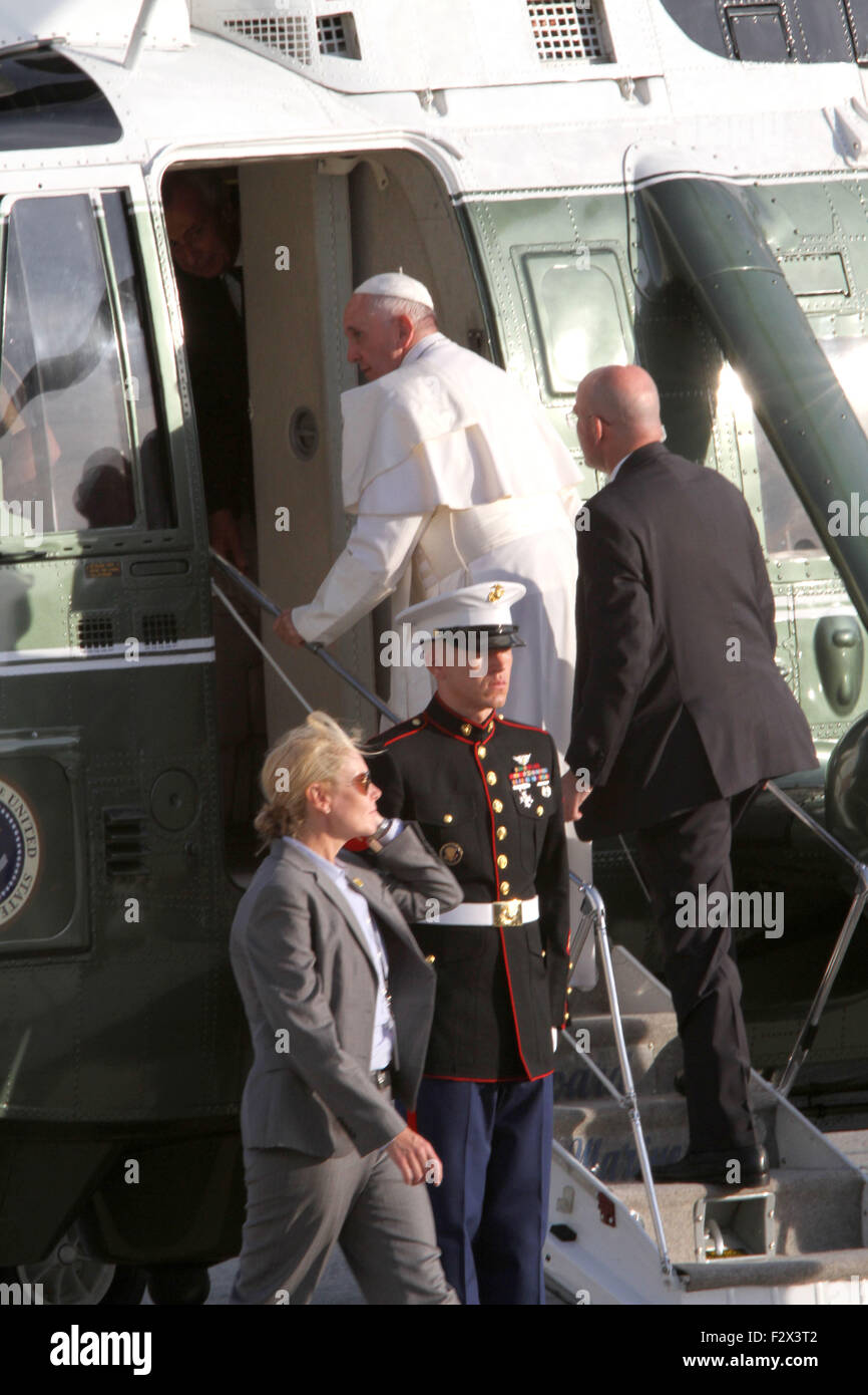 New York, New York, USA. 24th Sep, 2015. Arrival of Pope Francis at ...