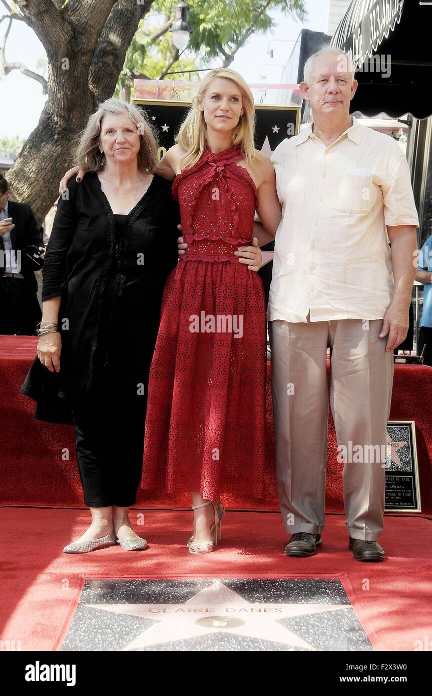 Los Angeles, CA, USA. 24th Sep, 2015. Carla Danes, Claire Danes ...