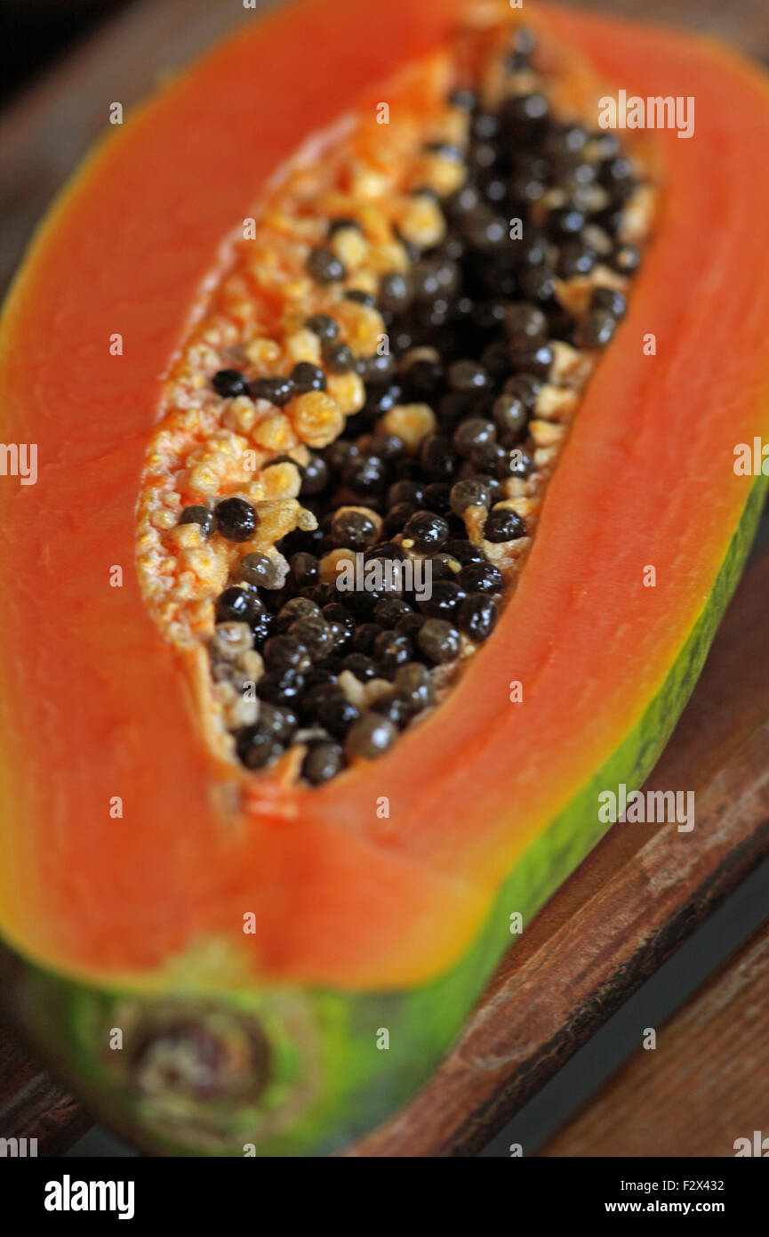 Fresh papaya half Stock Photo - Alamy
