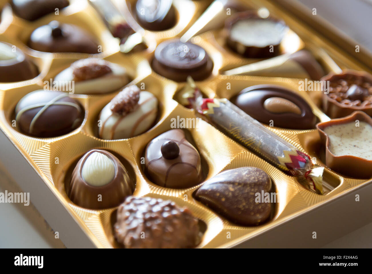 Lindt chocolates hi-res stock photography and images - Alamy