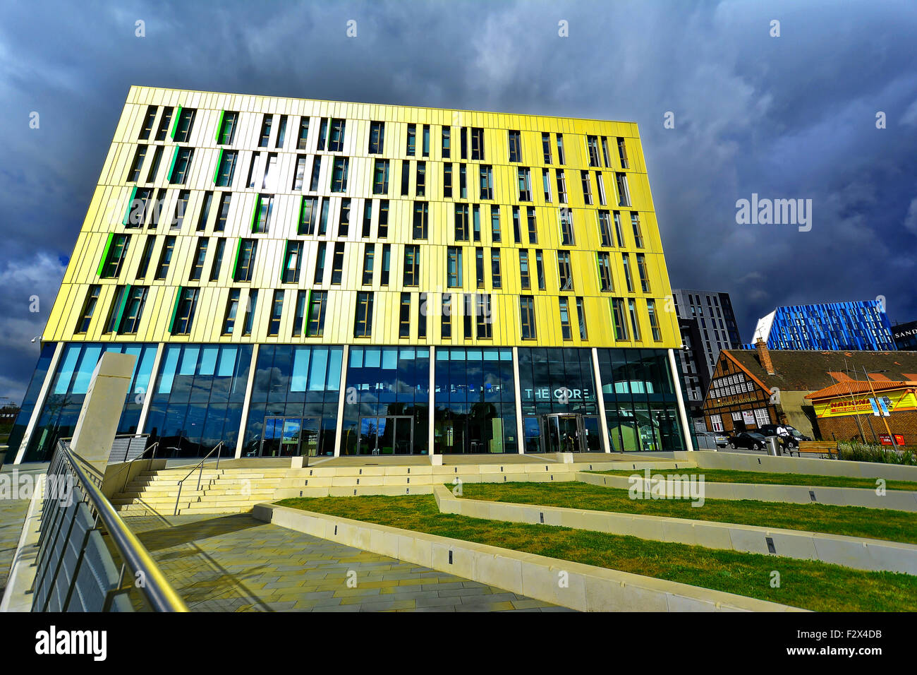 The university of newcastle, science hi-res stock photography and ...