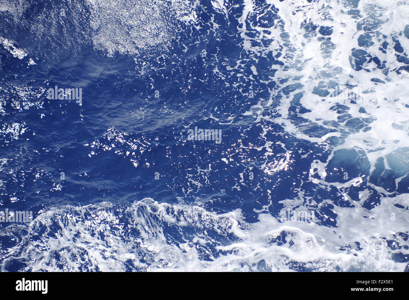 Foam sea hi-res stock photography and images - Alamy