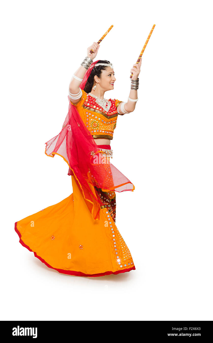 1 indian Rajasthani woman Navaratri Dandiya dance Stock Photo - Alamy