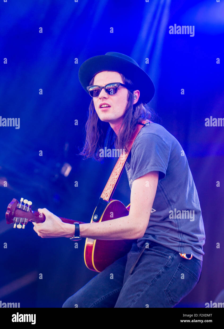 Singer/songwriter James Bay performs onstage at the 2015 iHeartRadio ...