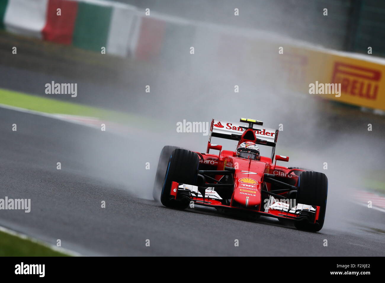 Formula 1 suzuka 2015 hi-res stock photography and images - Alamy