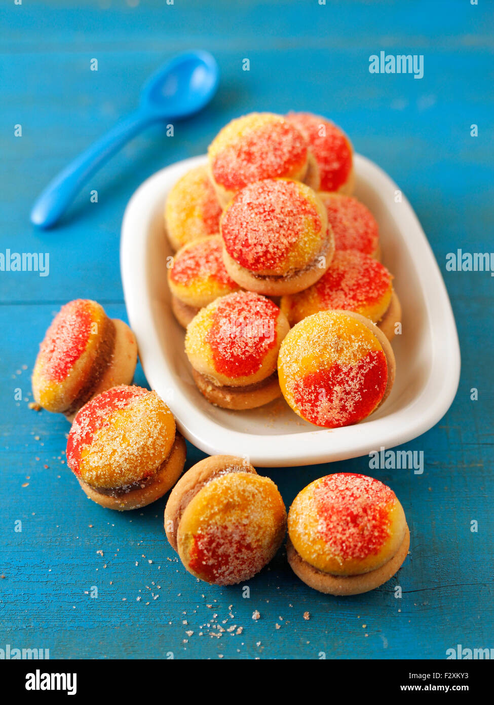 Red coloured dessert hi-res stock photography and images - Alamy