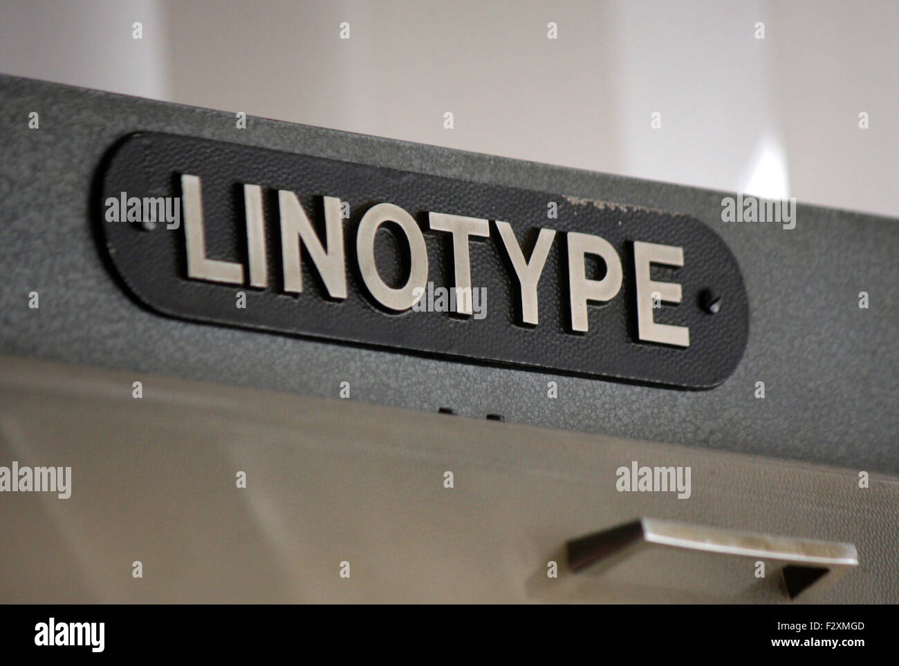 Linotype hi-res stock photography and images - Alamy