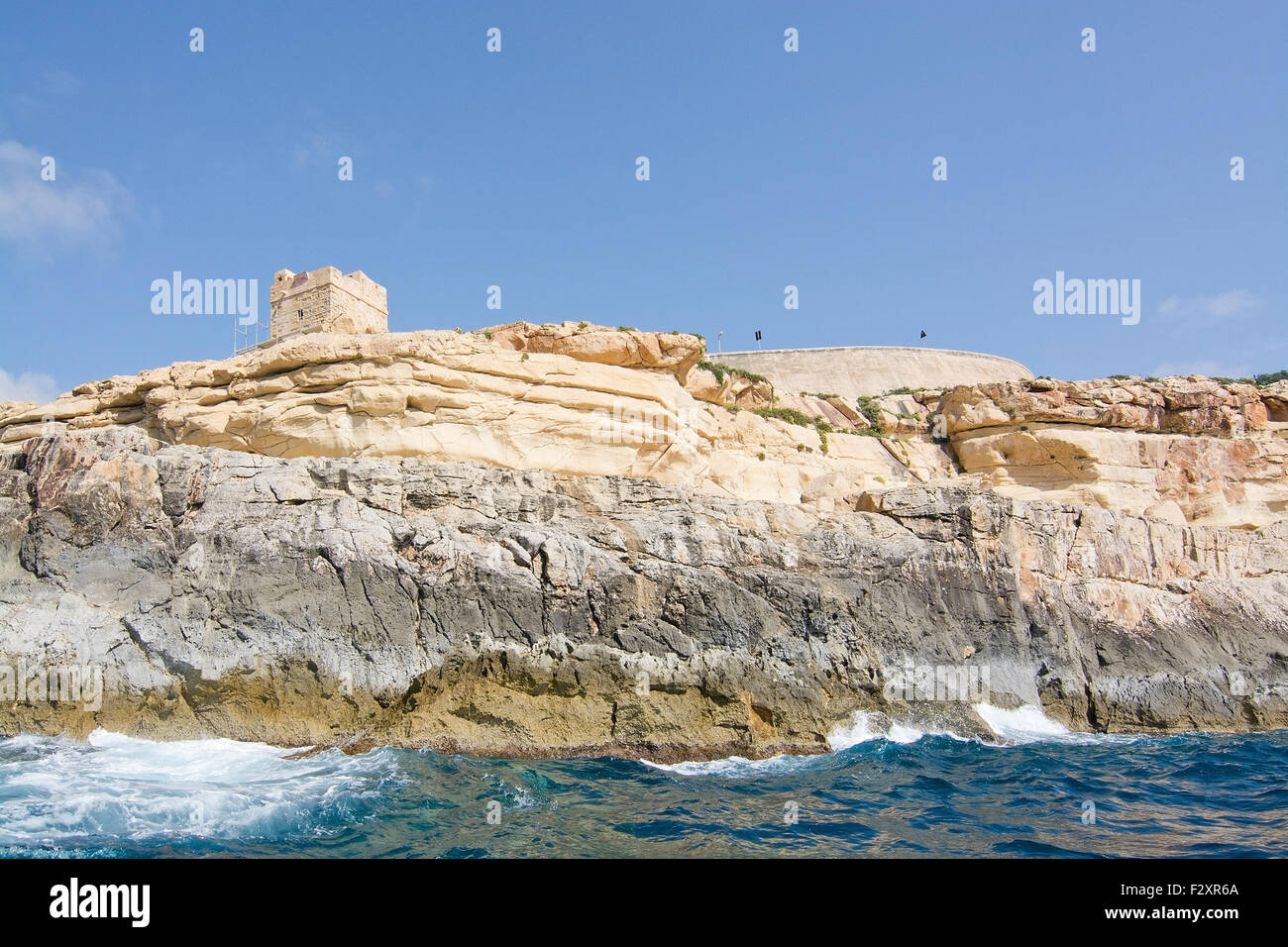 Coastal rocks and wave hi-res stock photography and images - Alamy