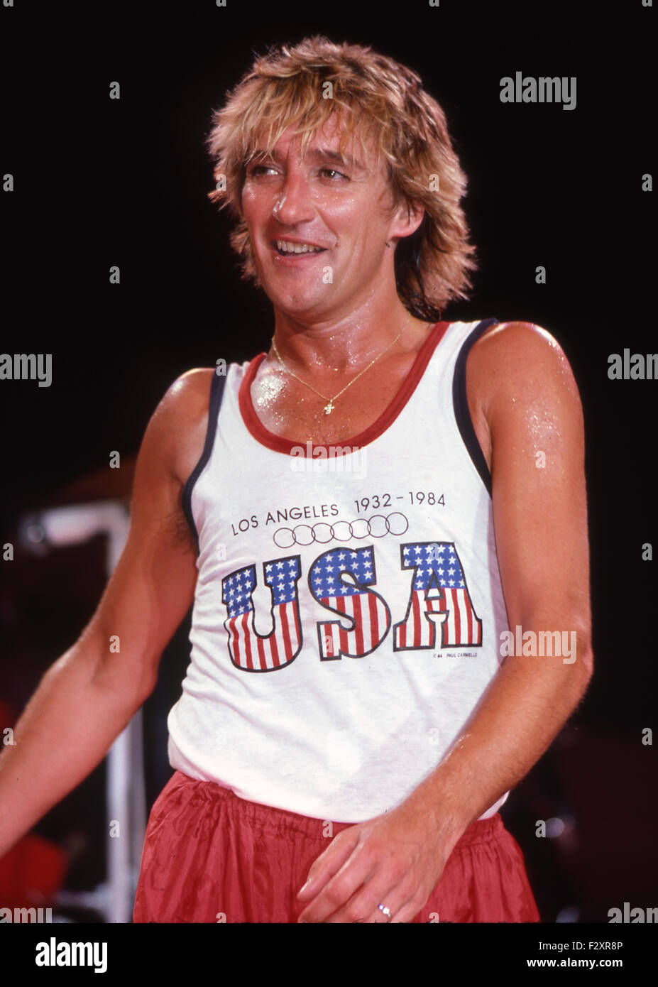 Rod stewart singer 1984 hi-res stock photography and images - Alamy