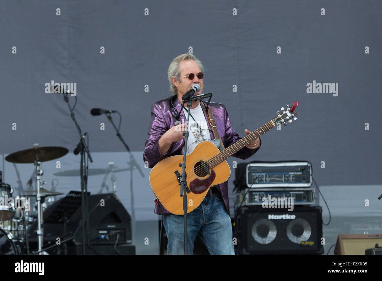Chris Jagger perfoming at the Hurtwood Park polo club, charity concert ...
