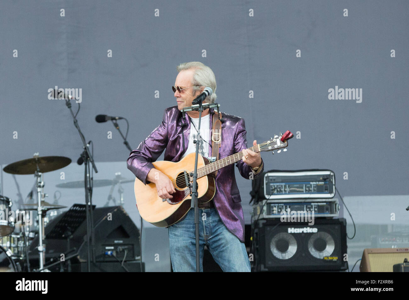 Chris Jagger perfoming at the Hurtwood Park polo club, charity concert ...