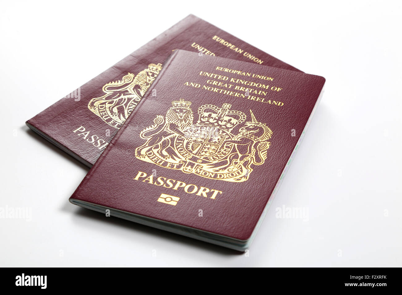 Uk coat of arms passport hi-res stock photography and images - Alamy
