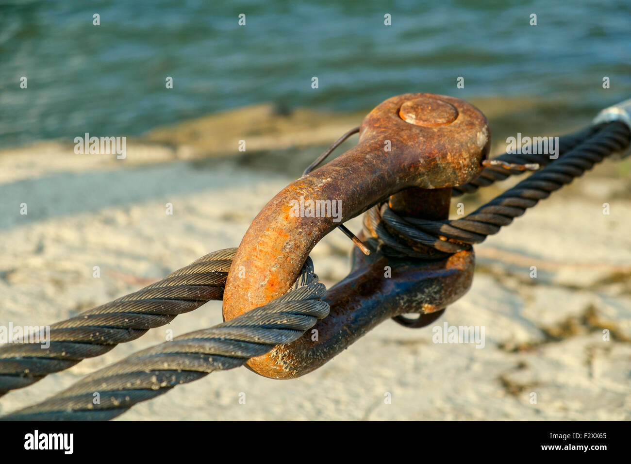 Steel wire rope hi-res stock photography and images - Alamy