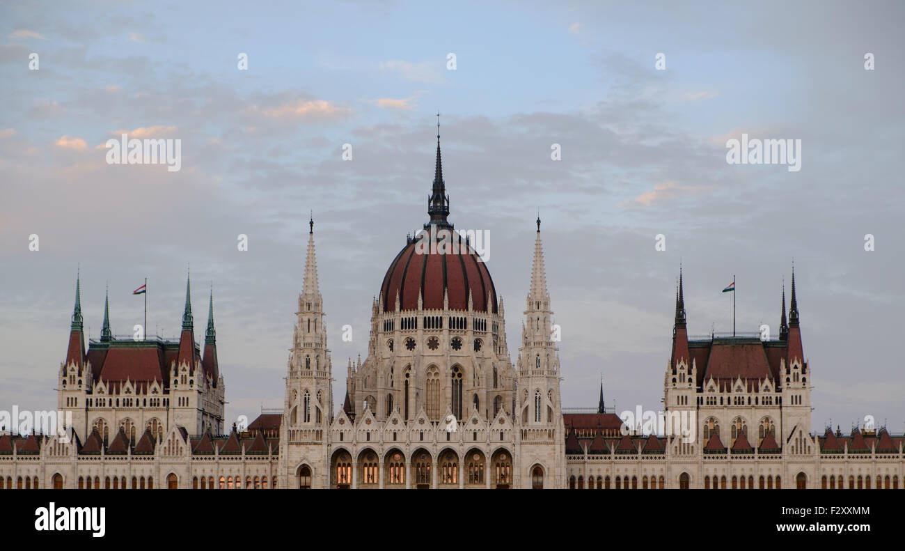 The Hungarian Parliament building at sunset, Budapest, Hungary Stock ...