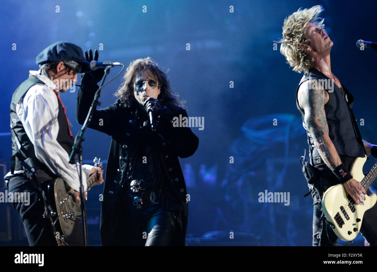 Hollywood vampires alice cooper hi-res stock photography and images - Alamy