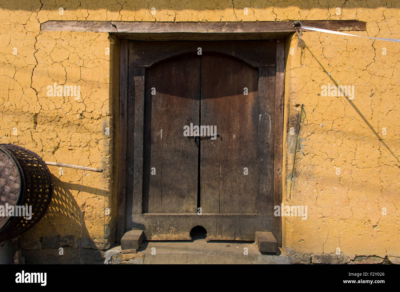 Traditional hmong house hi-res stock photography and images - Alamy