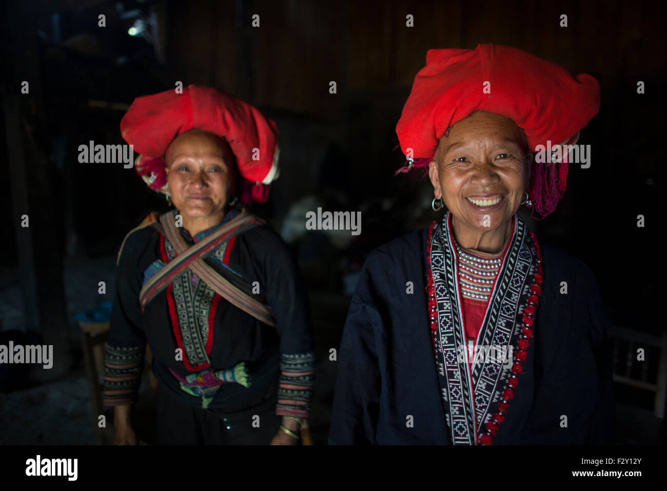 ethnic Hmong tribe 'Red Dzao' in Northern Vietnam Stock Photo - Alamy
