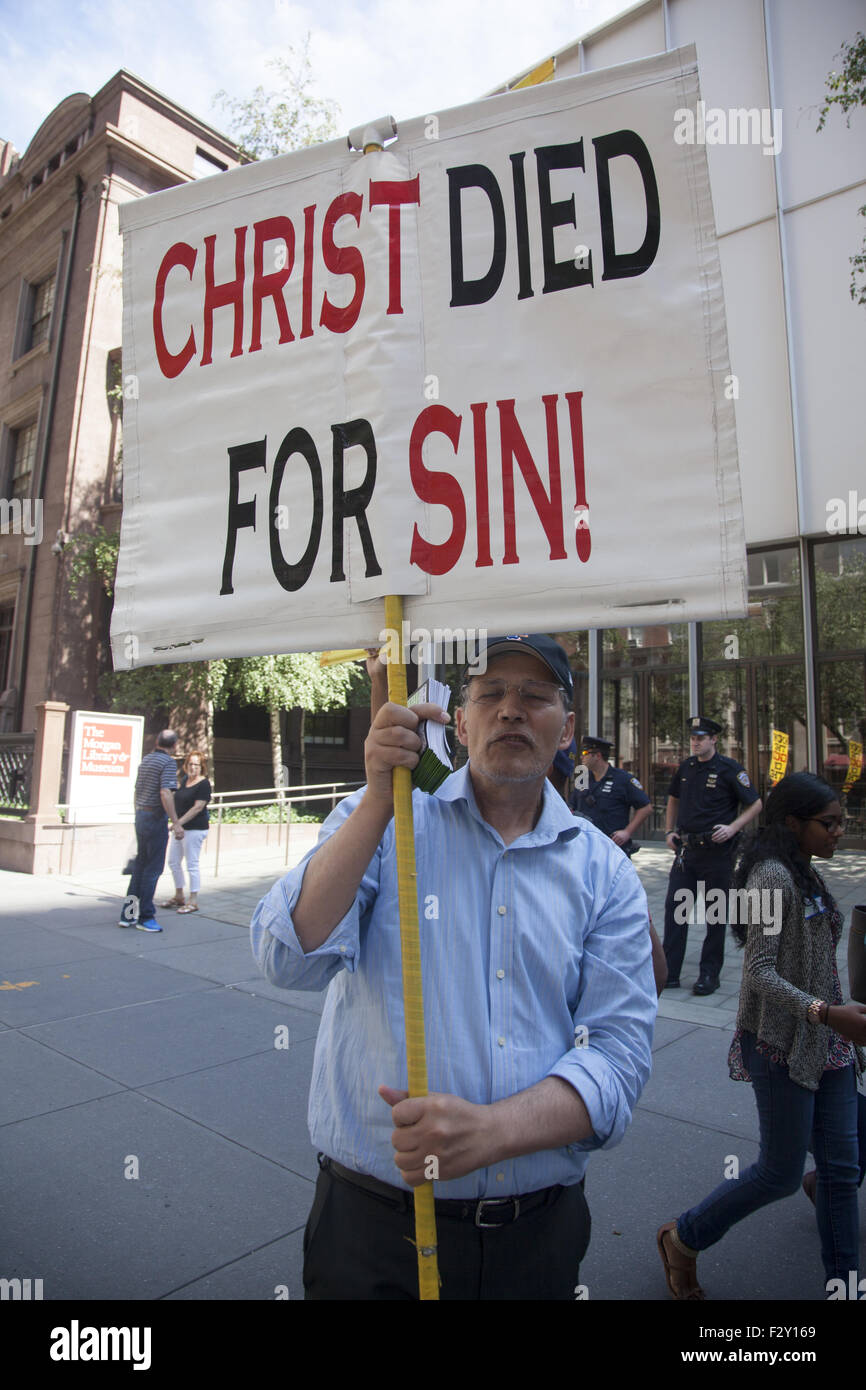 Fundamentalist hi-res stock photography and images - Alamy