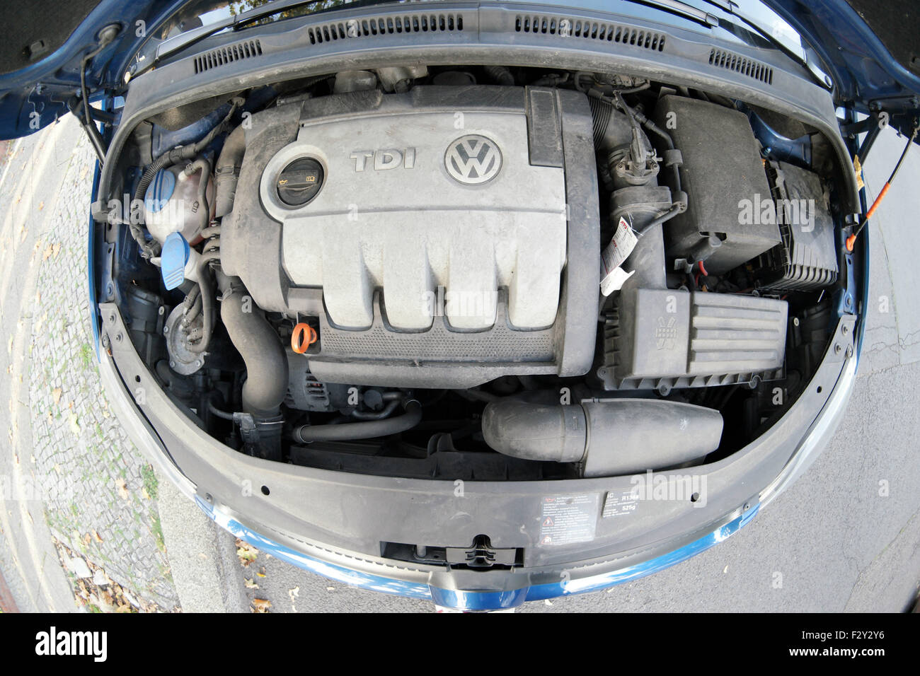 Berlin, Germany. 25th Sep, 2015. A Volkswagen 2-Litre, 75 KW, turbo ...
