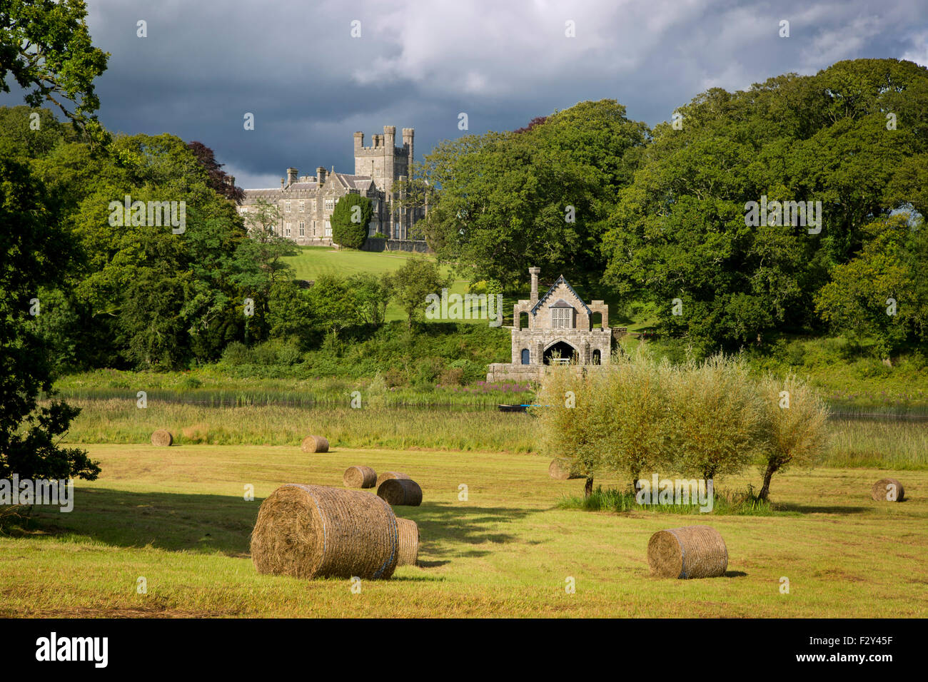 Crom castle, lough erne hi-res stock photography and images - Alamy