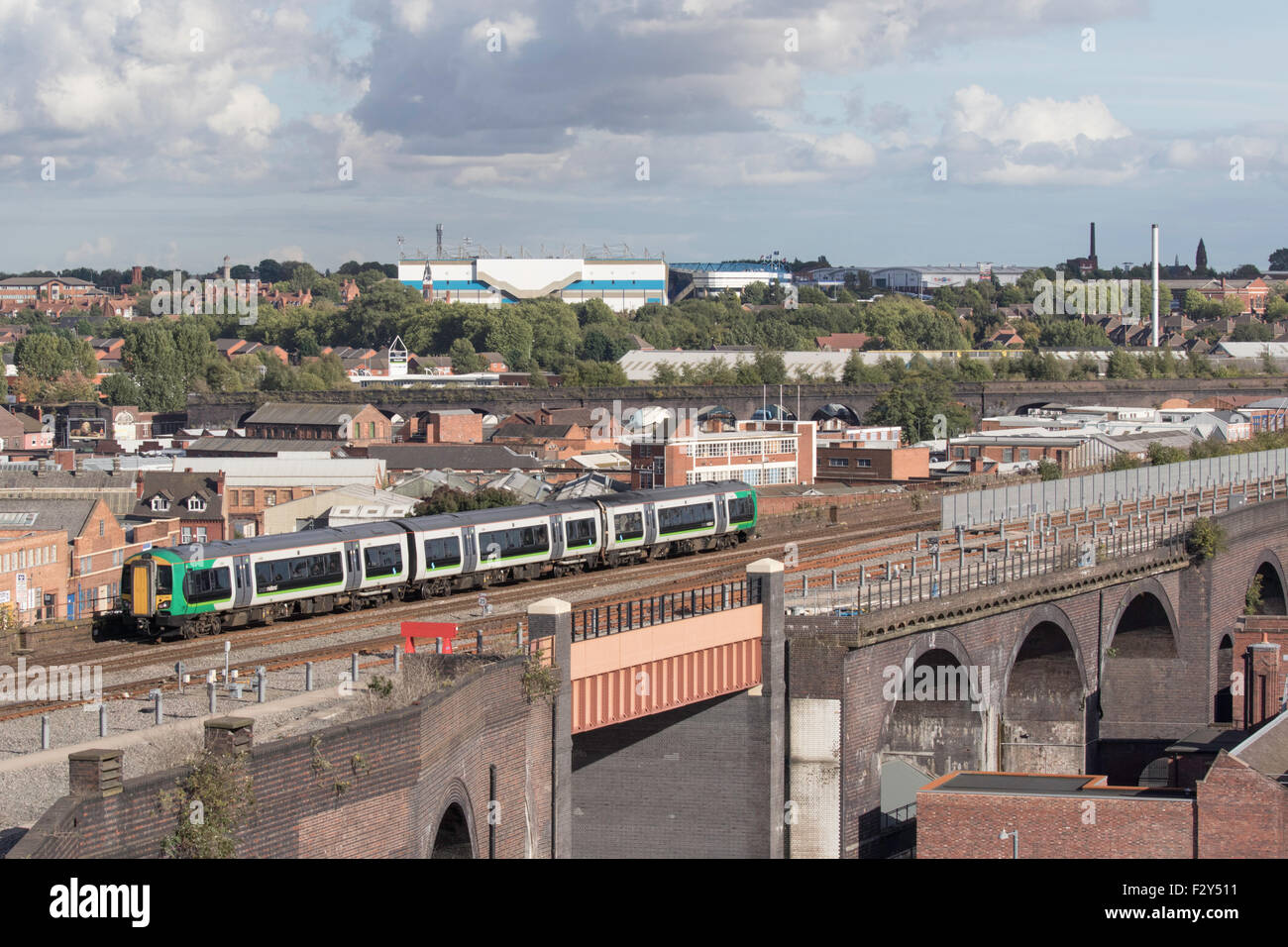 High speed 2 hi-res stock photography and images - Alamy