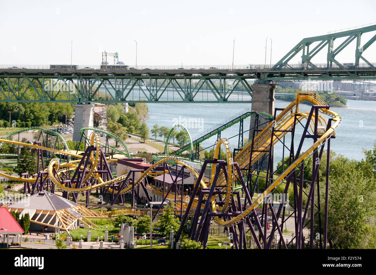 La ronde, amusement park hi-res stock photography and images - Alamy